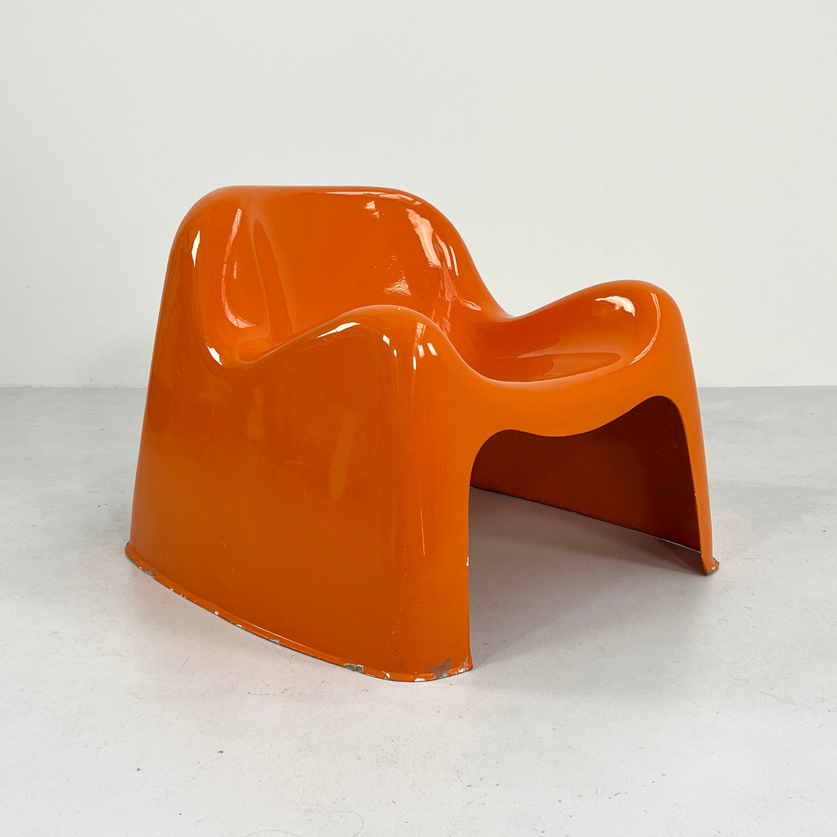 Orange Toga Chair by Sergio Mazza for Artemide, 1960s – 모이아띠