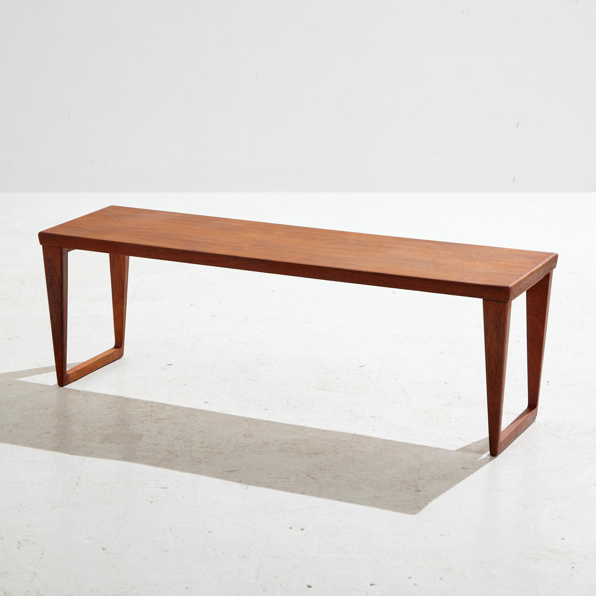 Model 36 teak bench by Kai Kristiansen for Aksel Kjersgaard – 모이아띠